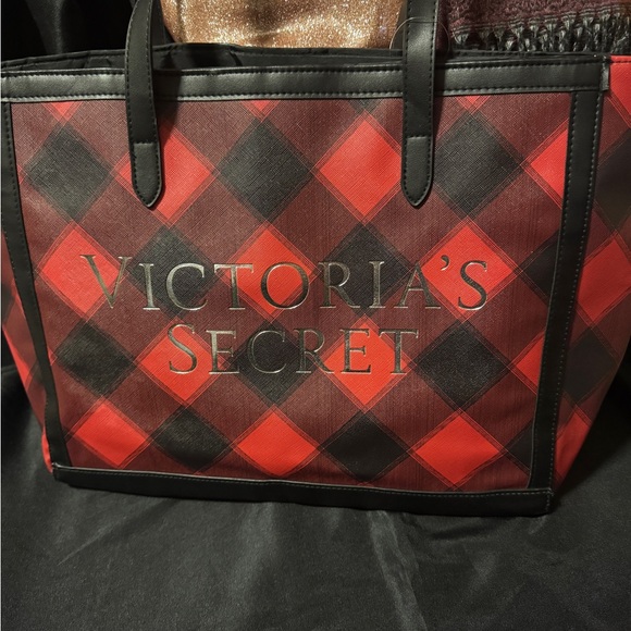 Victoria's Secret | Bags | Victorias Secret Red And Black Plaid Tote ...